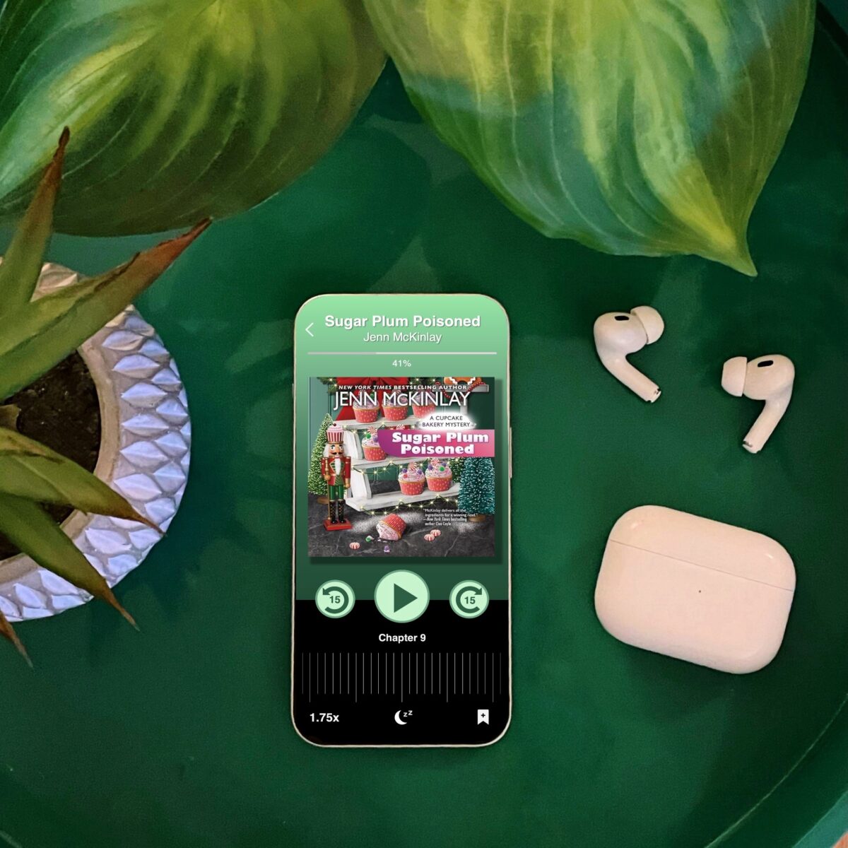 Cozy Mystery Review: Sugar Plum Poisoned | Jenn McKinlay | Cupcake ...