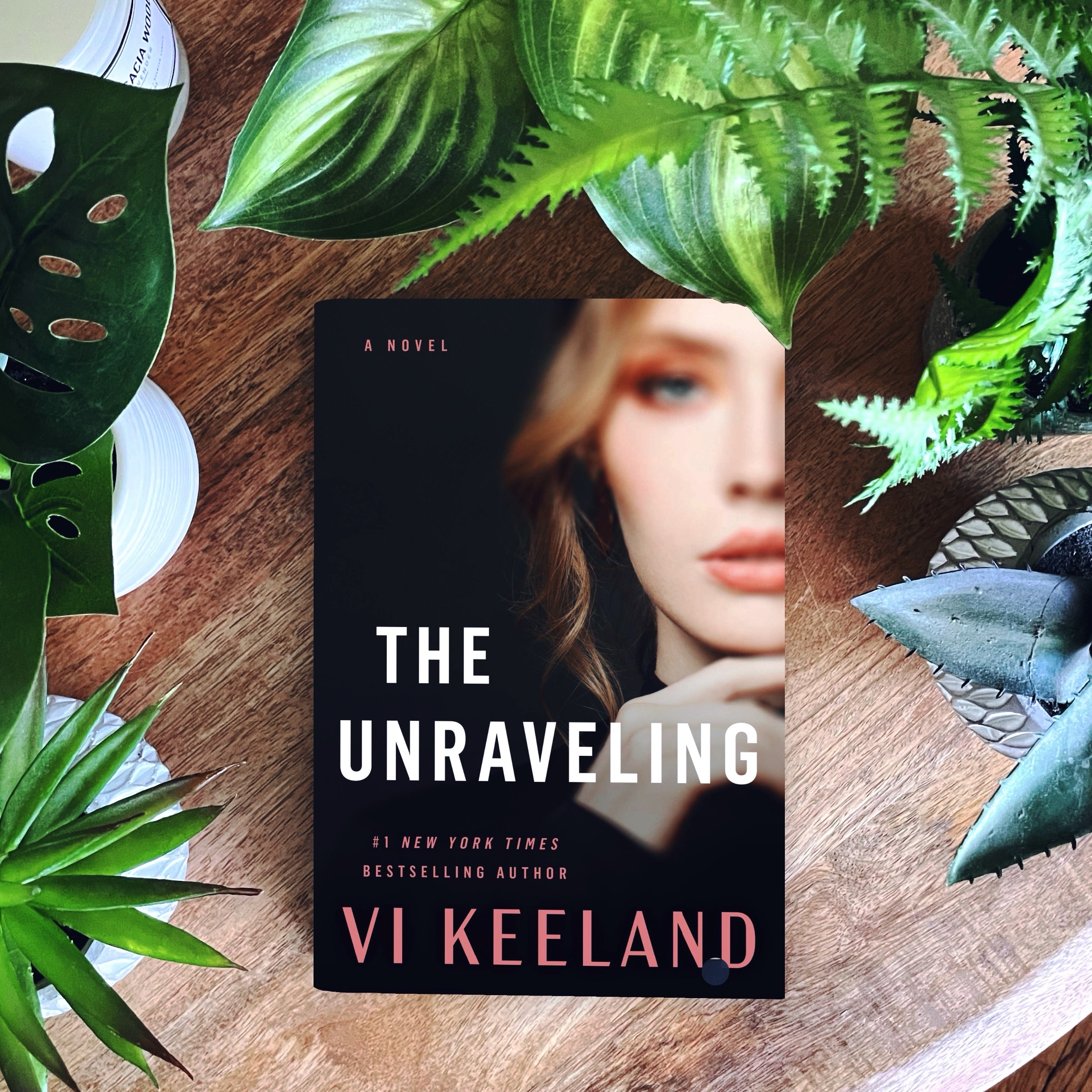 The Unraveling (spoilers and ending explained) | Vi Keeland - The PhDiva reads books